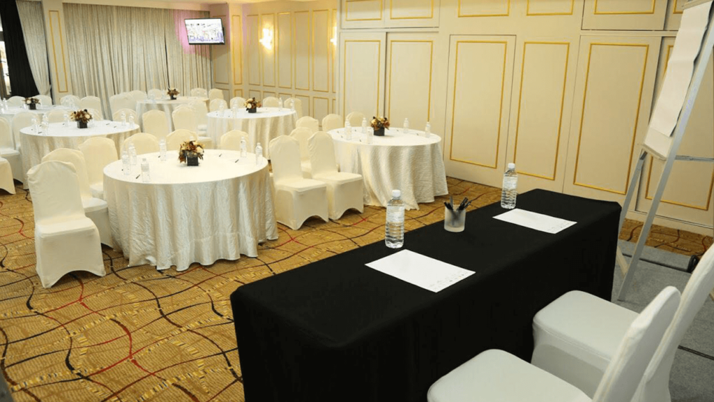 Indulge in Exquisite Dining: Landmark Restaurant's Halal Buffet ...